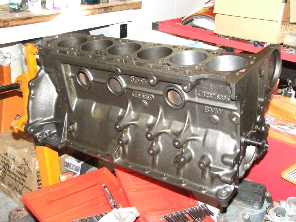 Free M30 b34 engine block with main caps - MyE28.com
