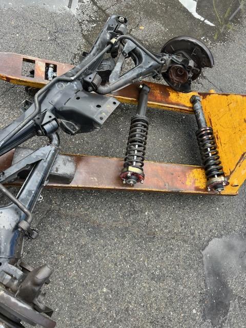 SOLD: E28 rear subframe with trailing arms/hubs/sway bar - MyE28.com